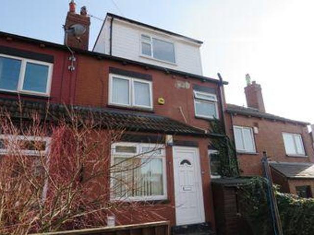 2 Bedrooms Terraced house for sale in Barnbrough Street, Burley, Leeds LS4