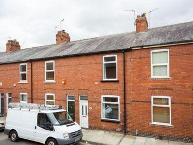 2 Bedrooms Terraced house for sale in Barlow Street, York YO26