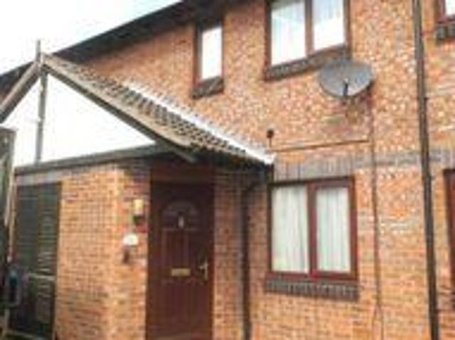 2 Bedrooms Terraced house for sale in Bath Street, Market Harborough, Leicestershire LE16