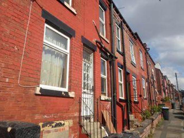 2 Bedrooms Terraced house for sale in Bayswater Grove, Leeds, West Yorkshire LS8
