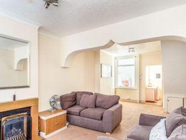 2 Bedrooms Terraced house for sale in Benskin Road, Watford WD18