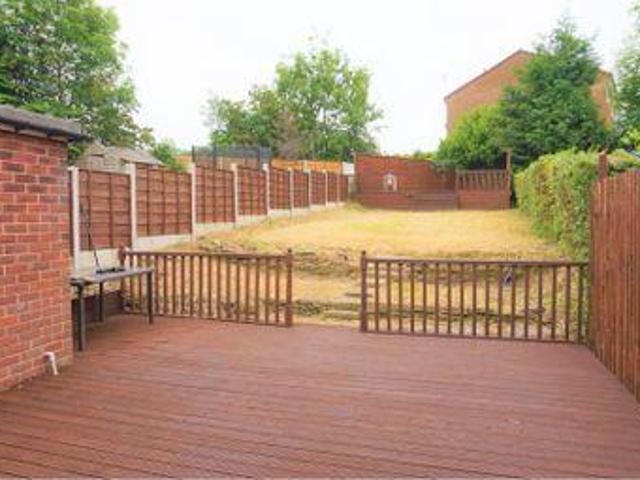 2 Bedrooms Terraced house for sale in Brocklehurst Avenue, Macclesfield SK10