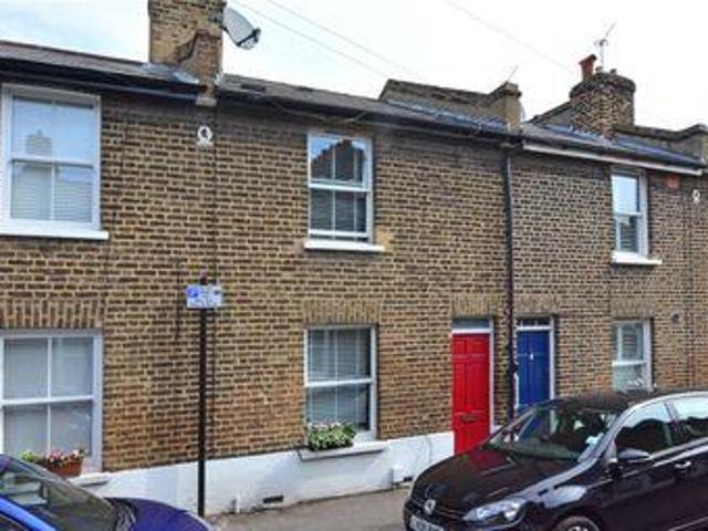 2 Bedrooms Terraced house for sale in Caradoc Street, Greenwich, London SE10