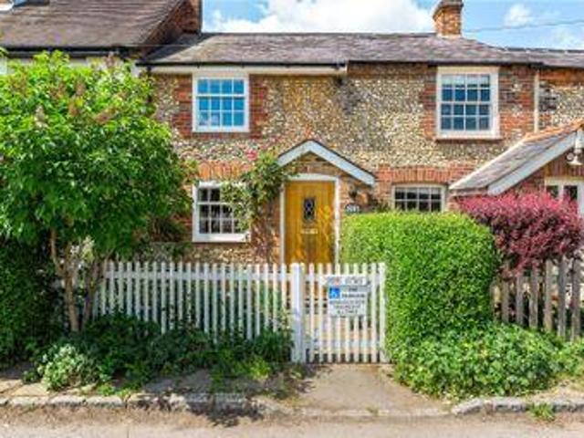 2 Bedrooms Terraced house for sale in Church Road, Penn, Buckinghamshire HP10