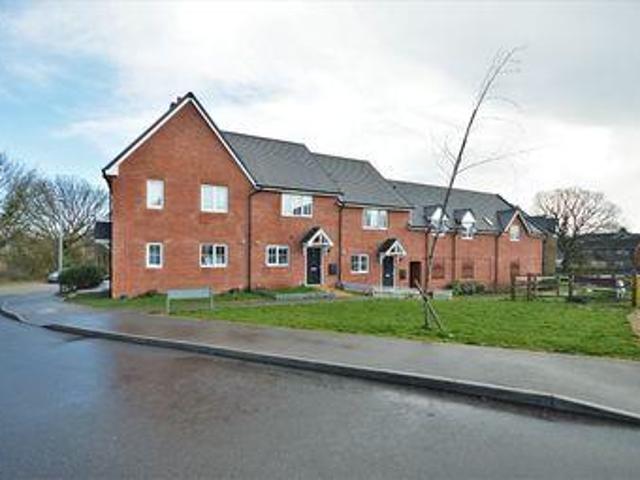 2 Bedrooms Terraced house for sale in Collins Drive, Reading, Berkshire RG6