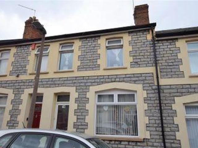 2 Bedrooms Terraced house for sale in Coronation Street, Barry CF63