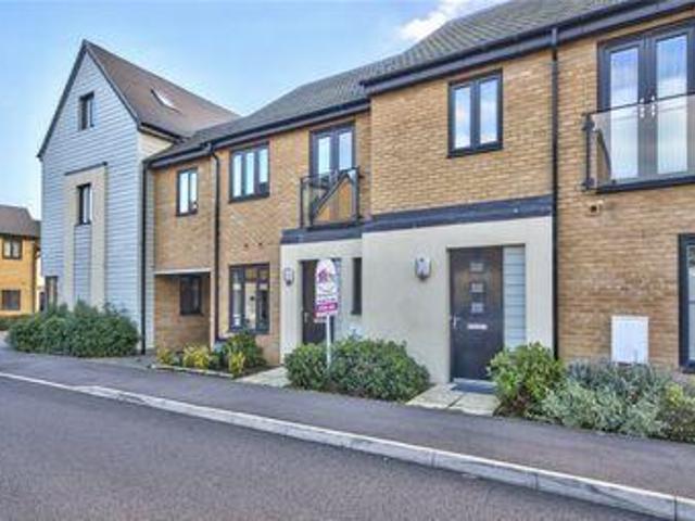 2 Bedrooms Terraced house for sale in Dandby Close, Little Paxton, St. Neots, Cambridgeshire PE19