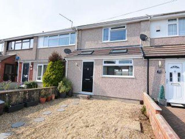 2 Bedrooms Terraced house for sale in Derricke Road, Stockwood, Bristol BS14