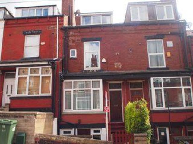 2 Bedrooms Terraced house for sale in Elsham Terrace, Burley, Leeds, West Yorkshire LS4