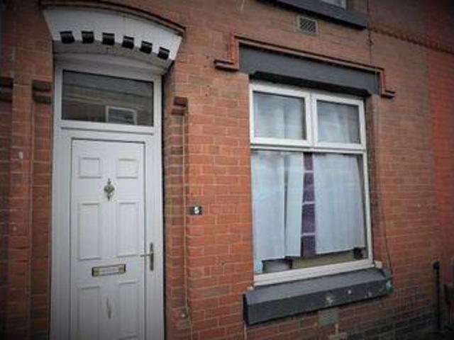 2 Bedrooms Terraced house for sale in Frodsham Street, Manchester M14