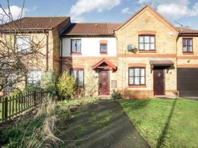 2 Bedrooms Terraced house for sale in Gleneagles Drive, Luton, Bedfordshire LU2