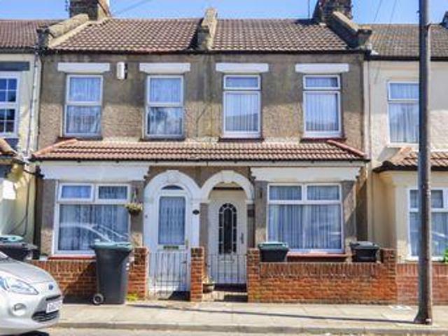 2 Bedrooms Terraced house for sale in Gordon Road, Northfleet, Kent DA11
