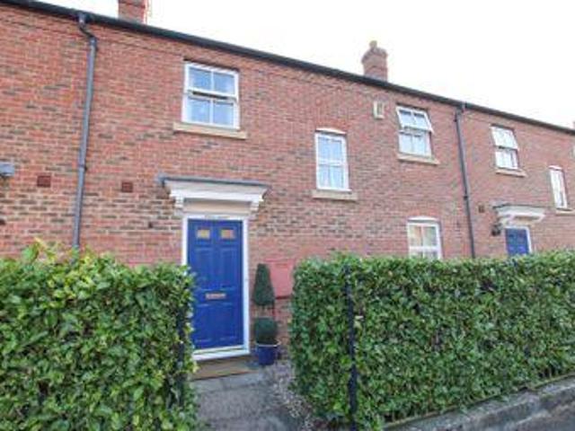 2 Bedrooms Terraced house for sale in Great Meadow Way, Aylesbury HP19