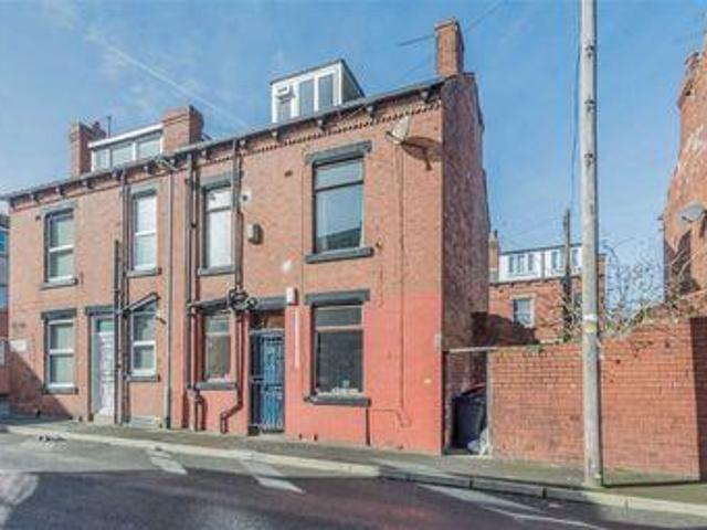 2 Bedrooms Terraced house for sale in Greenock Street, Armley, Leeds, West Yorkshire LS12