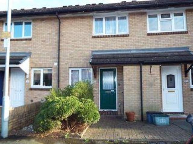 2 Bedrooms Terraced house for sale in Hainault, Ilford, Essex IG6
