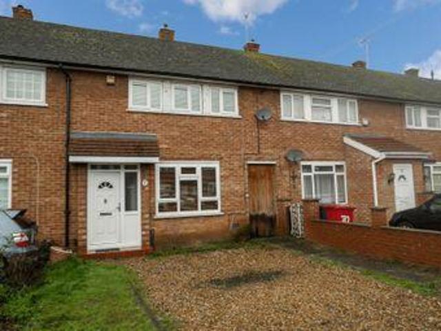 2 Bedrooms Terraced house for sale in Hampden Road, Langley, Slough SL3
