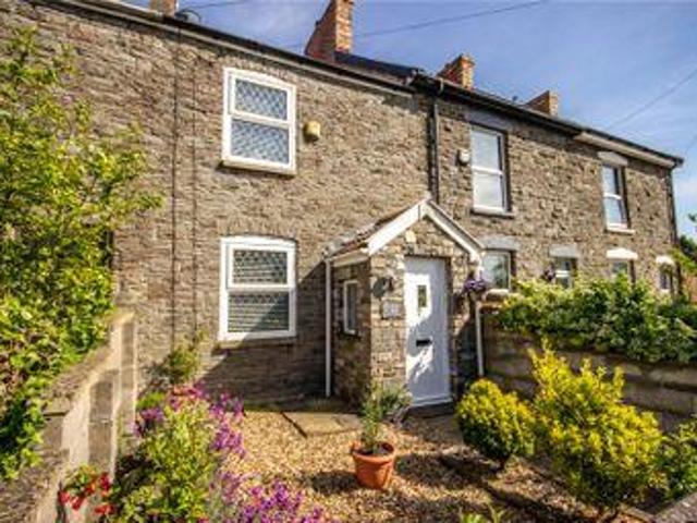 2 Bedrooms Terraced house for sale in Hanham Road, Kingswood, Bristol BS15