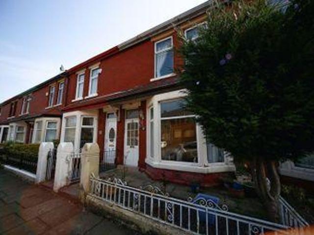 2 Bedrooms Terraced house for sale in Hillcrest Road, Blackburn BB2