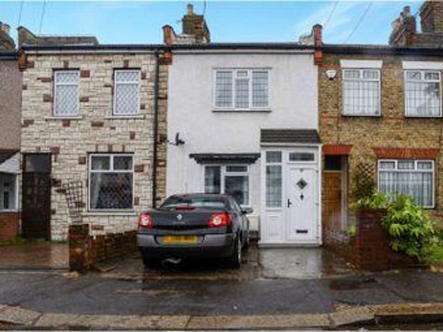 2 Bedrooms Terraced house for sale in Inglehurst Gardens, Ilford IG4
