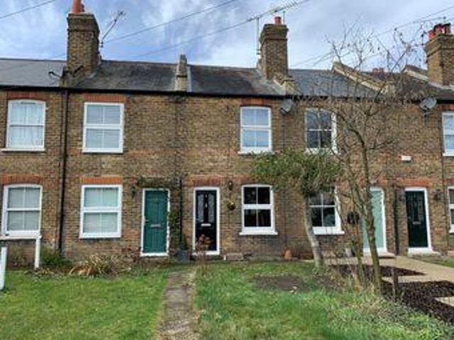 2 Bedrooms Terraced house for sale in Jubilee Terrace, Broomfield Road, Chelmsford CM1