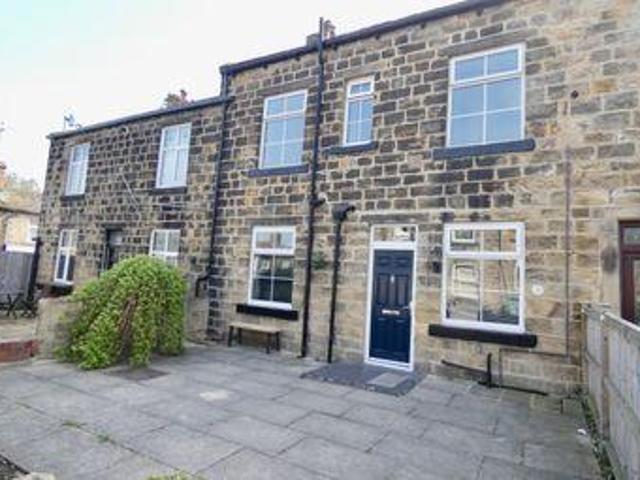 2 Bedrooms Terraced house for sale in King Street, Yeadon, Leeds LS19