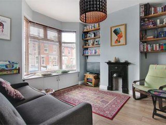2 Bedrooms Terraced house for sale in Luton Road, Walthamstow, London E17