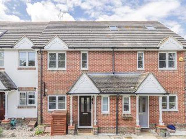 2 Bedrooms Terraced house for sale in Lyon Oaks, Warfield, Bracknell, Berkshire RG42