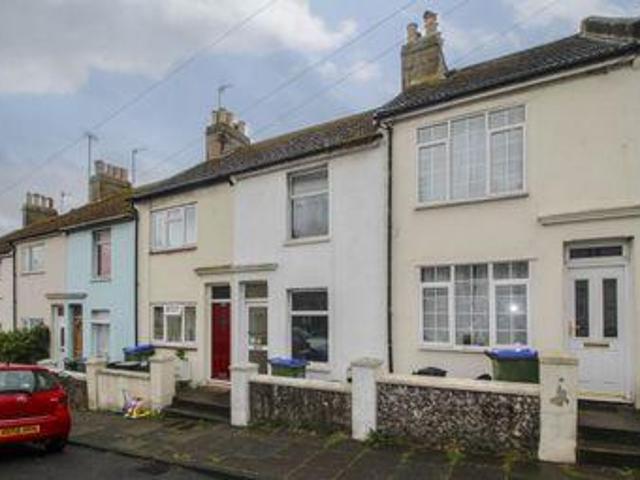 2 Bedrooms Terraced house for sale in Lawes Avenue, Newhaven BN9