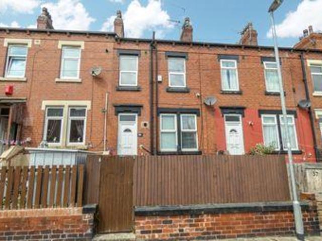 2 Bedrooms Terraced house for sale in Longroyd Place, Leeds LS11