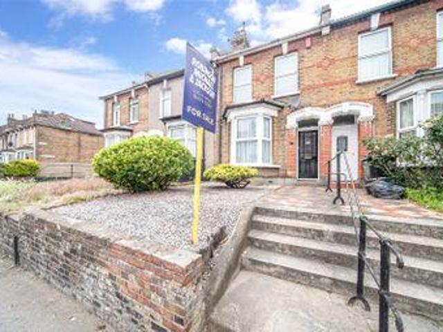 2 Bedrooms Terraced house for sale in Pelham Road, Gravesend, Kent DA11