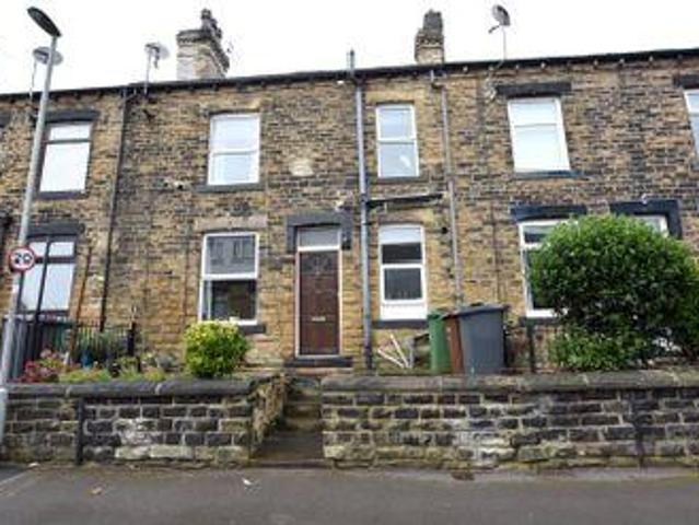 2 Bedrooms Terraced house for sale in Pembroke Road, Pudsey, West Yorkshire LS28
