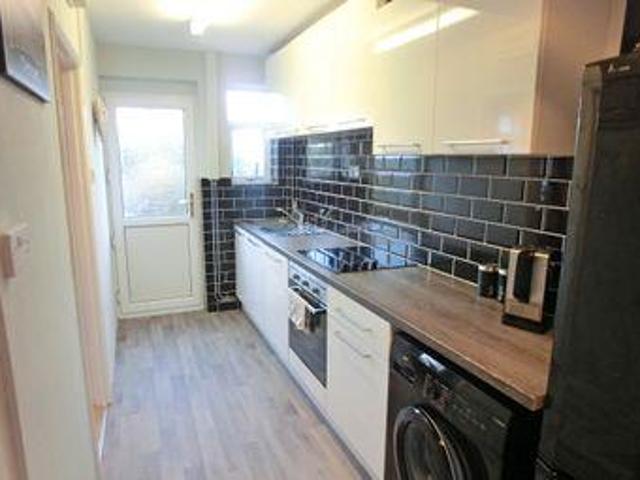 2 Bedrooms Terraced house for sale in Pensalem Road, Penlan SA5