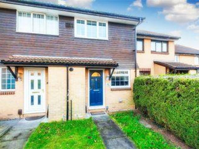2 Bedrooms Terraced house for sale in Pippins Close, West Drayton, Middlesex UB7