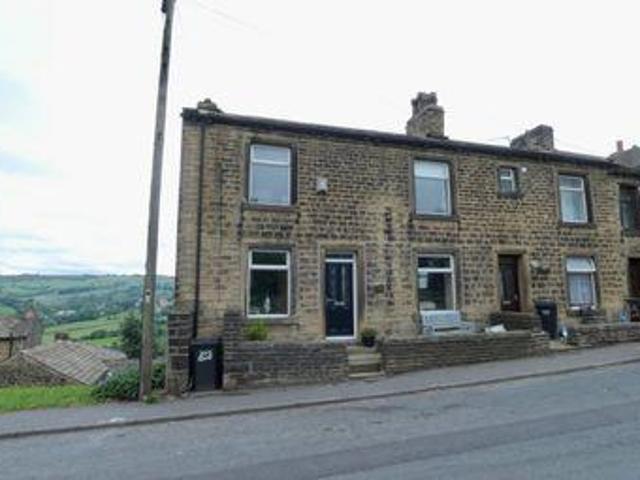 2 Bedrooms Terraced house for sale in Rochdale Road, Greetland, Halifax HX4
