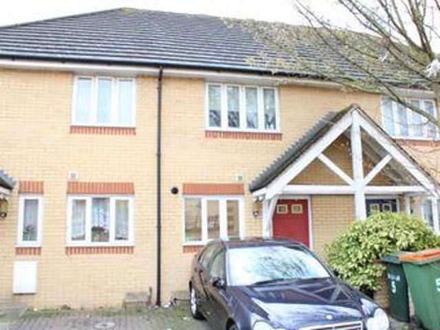 2 Bedrooms Terraced house for sale in Ronnie Lane, London E12