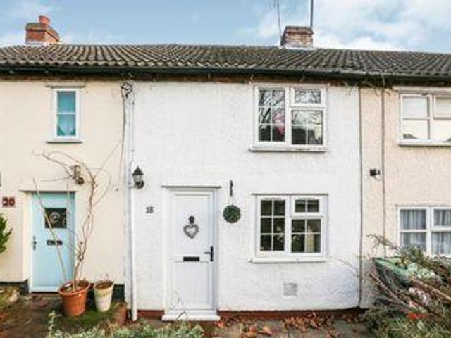 2 Bedrooms Terraced house for sale in Station Road, Henlow, Bedfordshire SG16