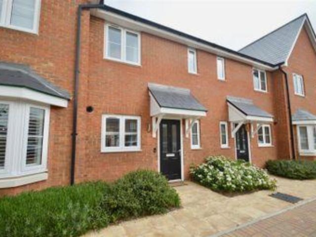 2 Bedrooms Terraced house for sale in Sun Marsh Way, Gravesend DA12