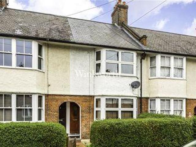 2 Bedrooms Terraced house for sale in Spigurnel Road, London N17