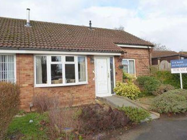 2 Bedrooms Terraced house for sale in Thames Avenue, Bicester OX26