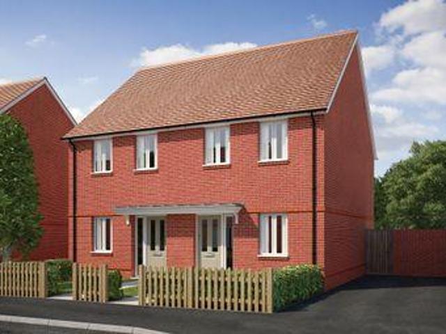 2 Bedrooms Terraced house for sale in ´´The Bowes´´ at Saunders Way, Basingstoke RG23