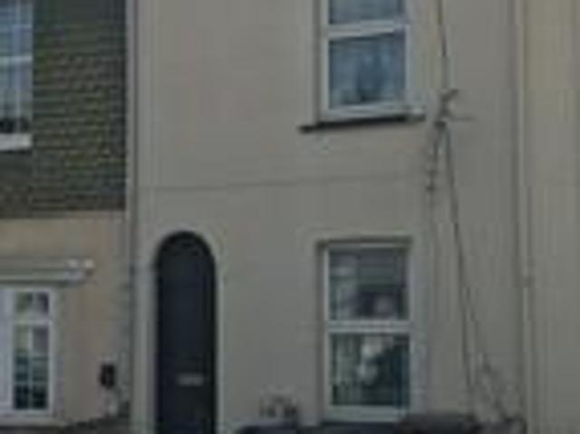 2 Bedrooms Terraced house for sale in Trafalger Street, Gillingham, Kent ME7