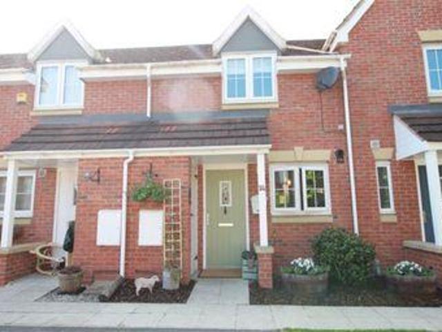 2 Bedrooms Terraced house for sale in Troydale Park, Pudsey LS28