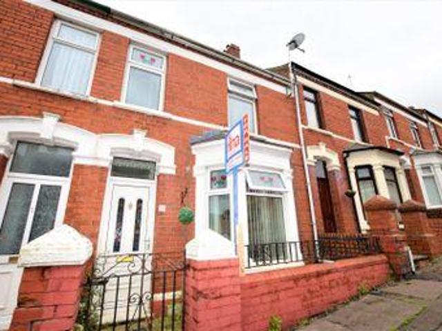 2 Bedrooms Terraced house for sale in Wynd Street, Barry CF63
