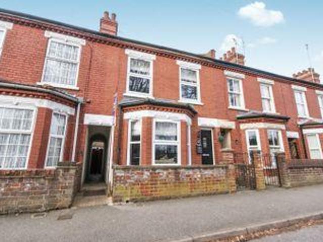 2 Bedrooms Terraced house for sale in West Parade, Dunstable LU6