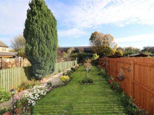 2 Bedrooms Terraced house for sale in Wharfe Street, Otley LS21