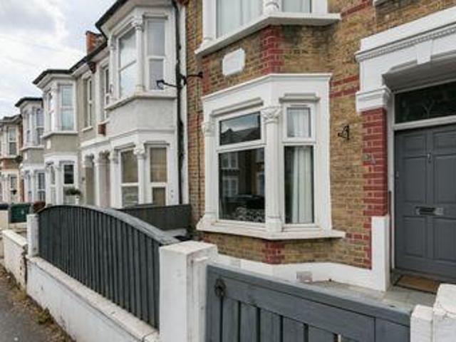 2 Bedrooms Terraced house for sale in Winchester Road, London E4