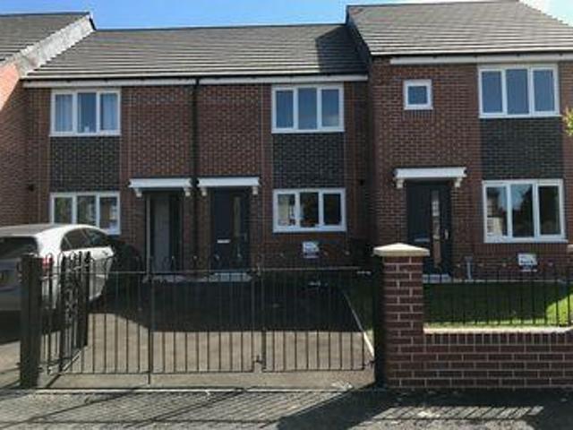 2 Bedrooms Town house for rent in Central Avenue, Mill Brow, Liverpool 24 L24