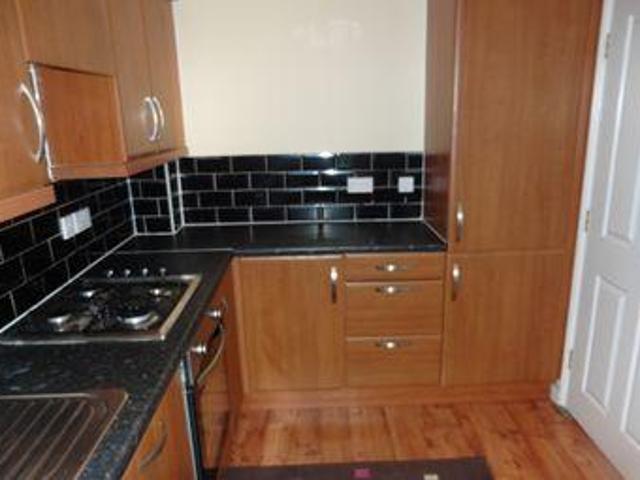 2 Bedrooms Town house for rent in Arundel Close, Burnley BB12