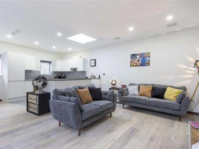 2 Bedrooms Town house for rent in Frognal, Hampstead, London NW3