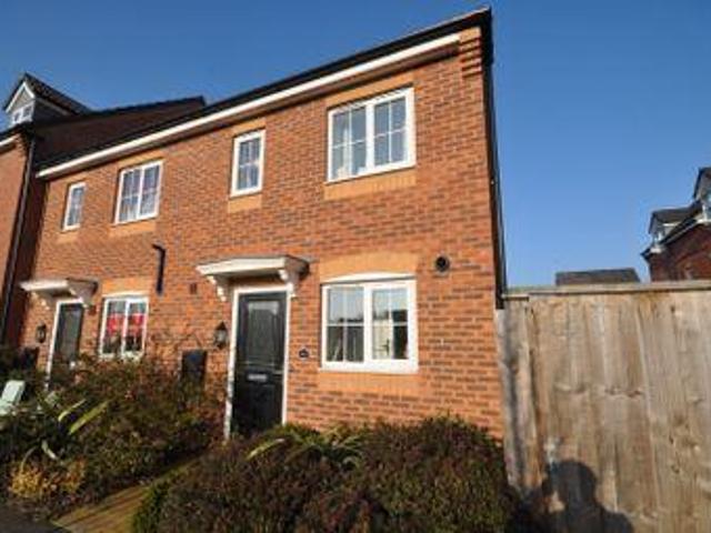 2 Bedrooms Town house for rent in Jeque Place, Stretton, Burton On Trent DE13